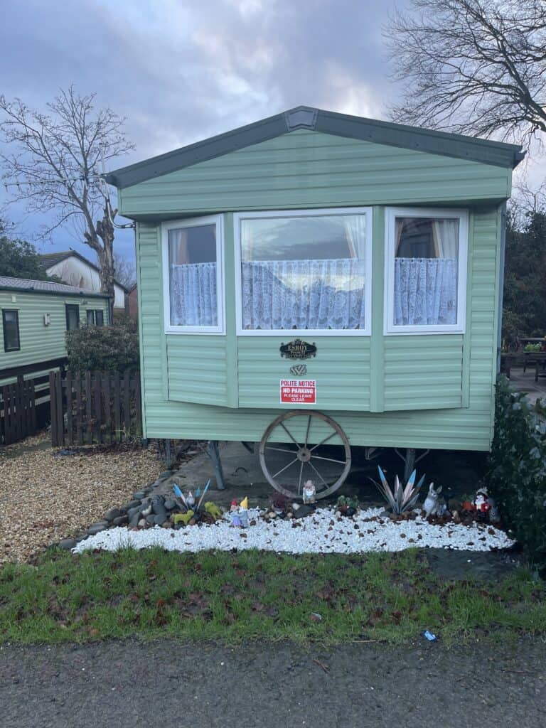 3 bedroom 8 birth static caravan - RMC