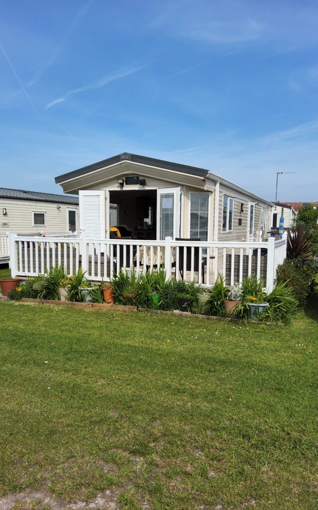 Lovely caravan home from home - RMC